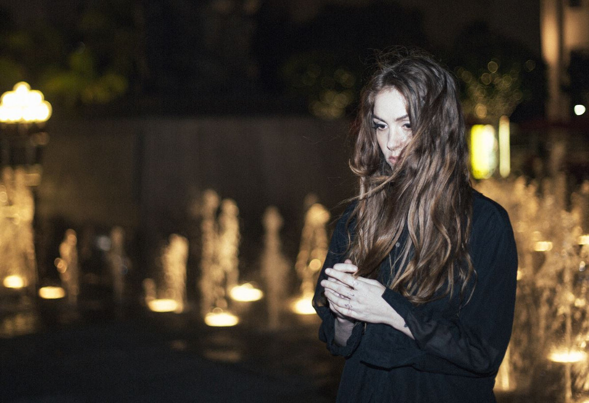 Emma Ruth Rundle and Thou unveil a cover of The Cranberries’ »Hollywood ...