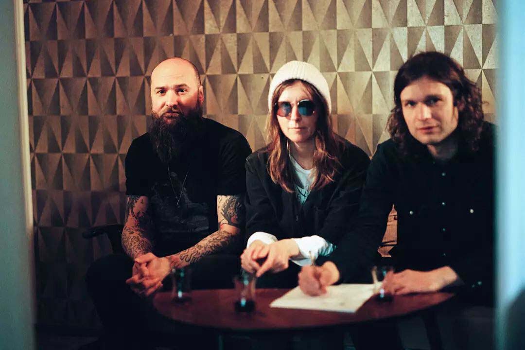 Slowshine premiere new music video for the latest single »Heights ...