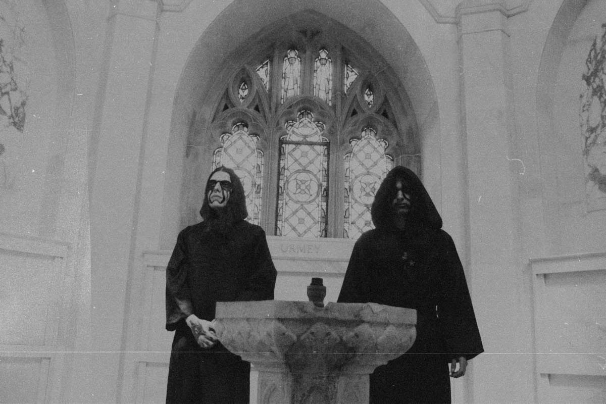 Worm premiere their upcoming album »Foreverglade«, out this Friday via ...