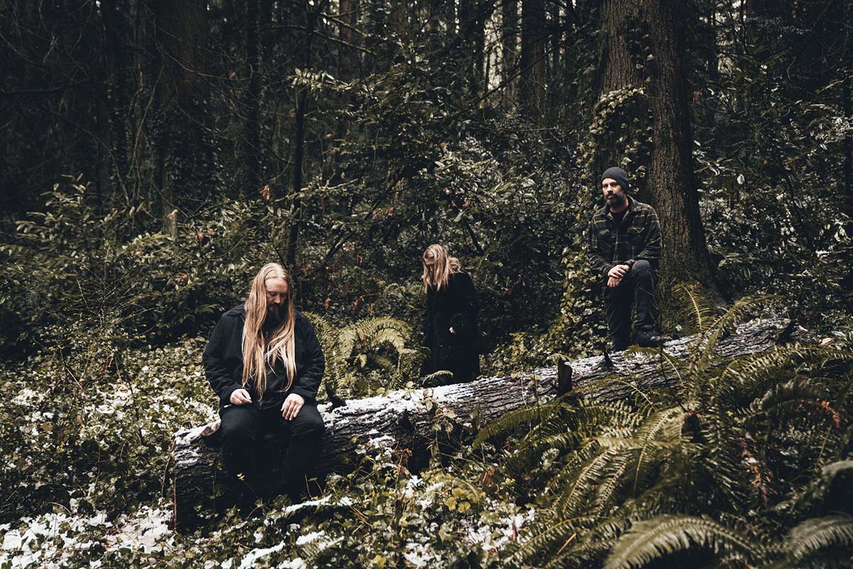 Eight Bells premiere a music video for the first single »Nadir« taken ...