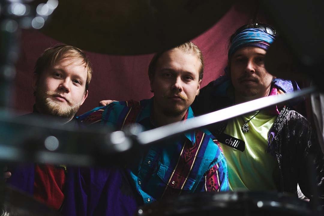 Finnish progressive psych rock trio Tetrasun presents their sophomore ...