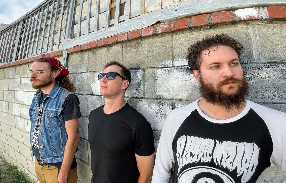 Los Angeles stoner rockers Somnus Throne stream massive-sounding new ...