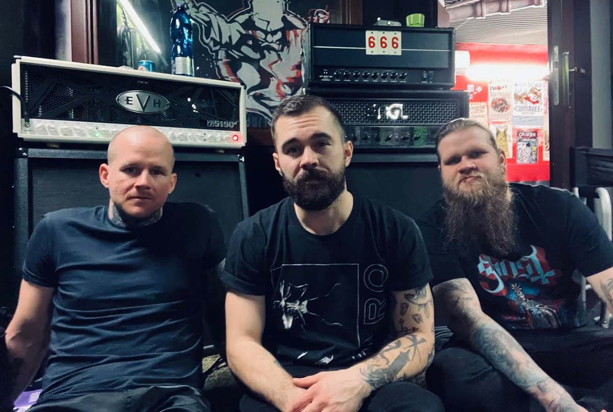 Slovakian stoner/doom metal trio Old Tomb presents their new EP ...