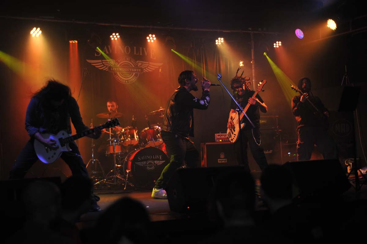 Greek heavy stoner rockers Grande Fox release a brand new music video ...