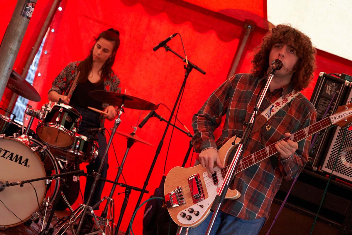Belgian progressive/stoner/hard rock trio Colour presents their self ...