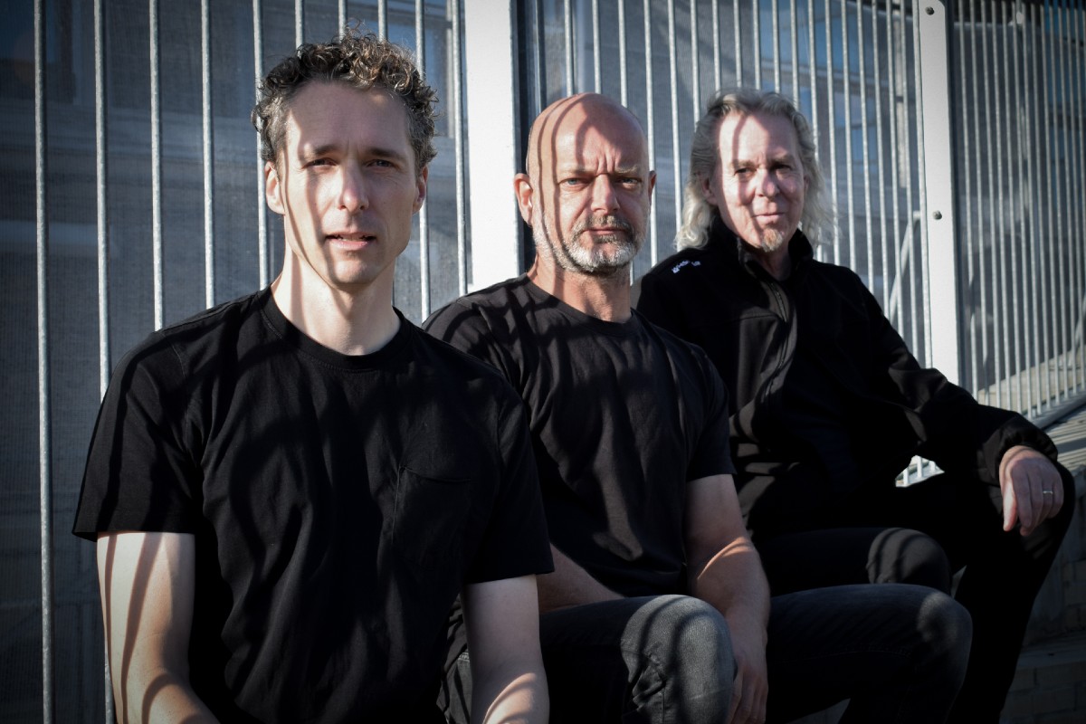 Danish stoner rock trio Zeup presents their debut full-length album ...
