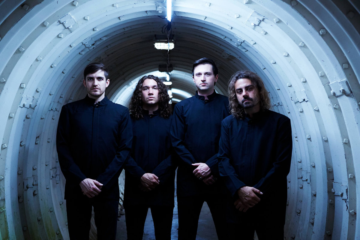 US heavy psych/stoner/prog rock band Astral Hand presents their debut ...