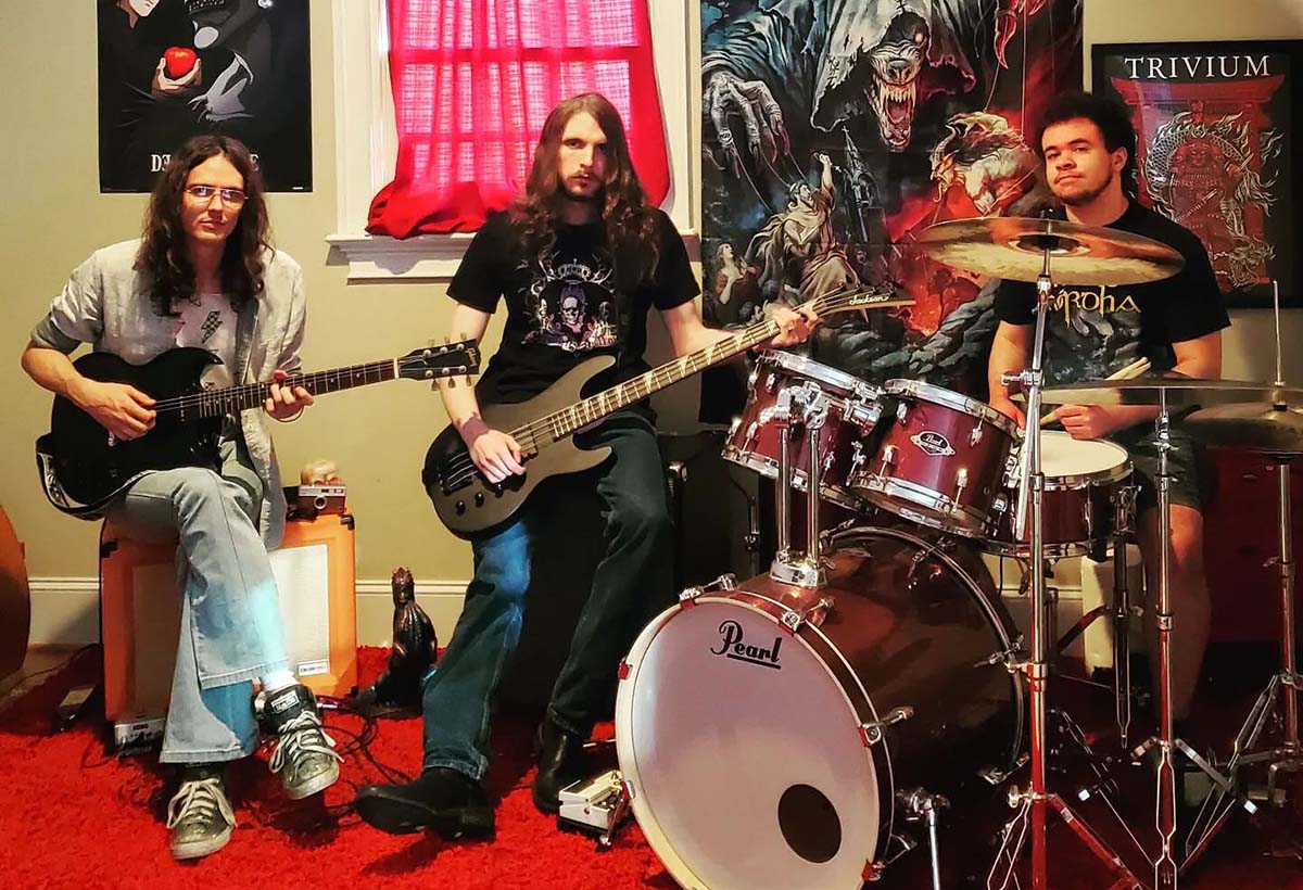 US psychedelic doom metal trio Skull Servant presents their new three ...