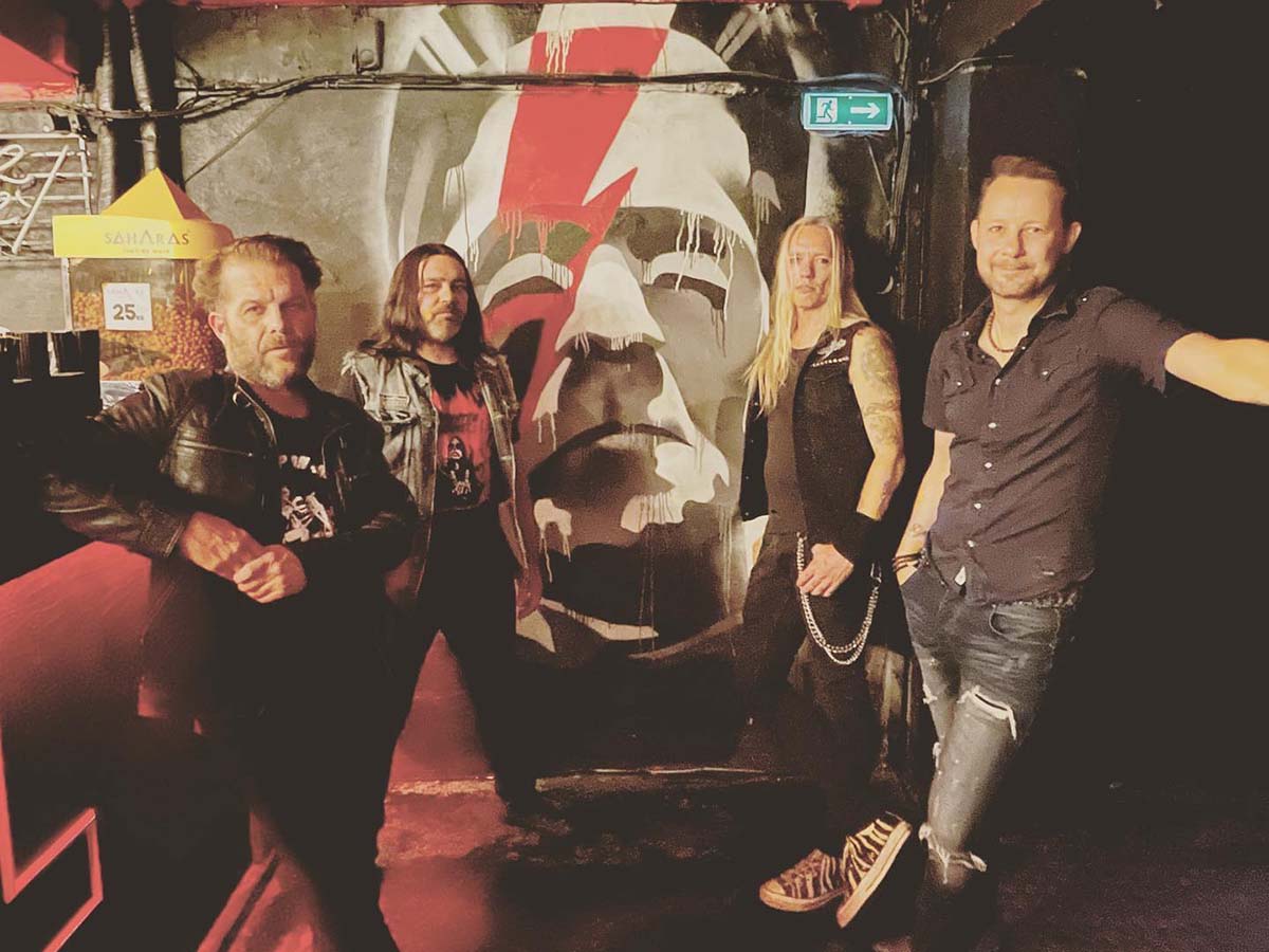 L.A. hard rockers Trading Aces release »Hello Hangover« video; new ...
