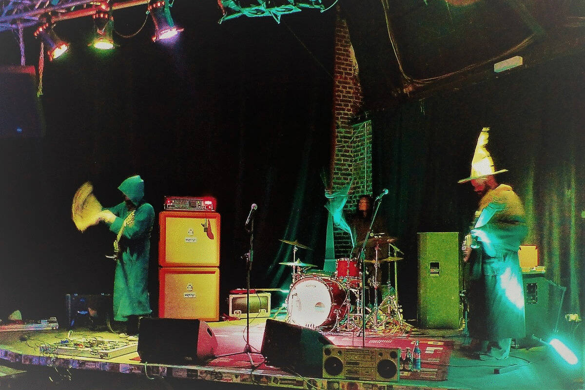 German doom metal trio Blackbeard Wizard dropped their self-titled ...