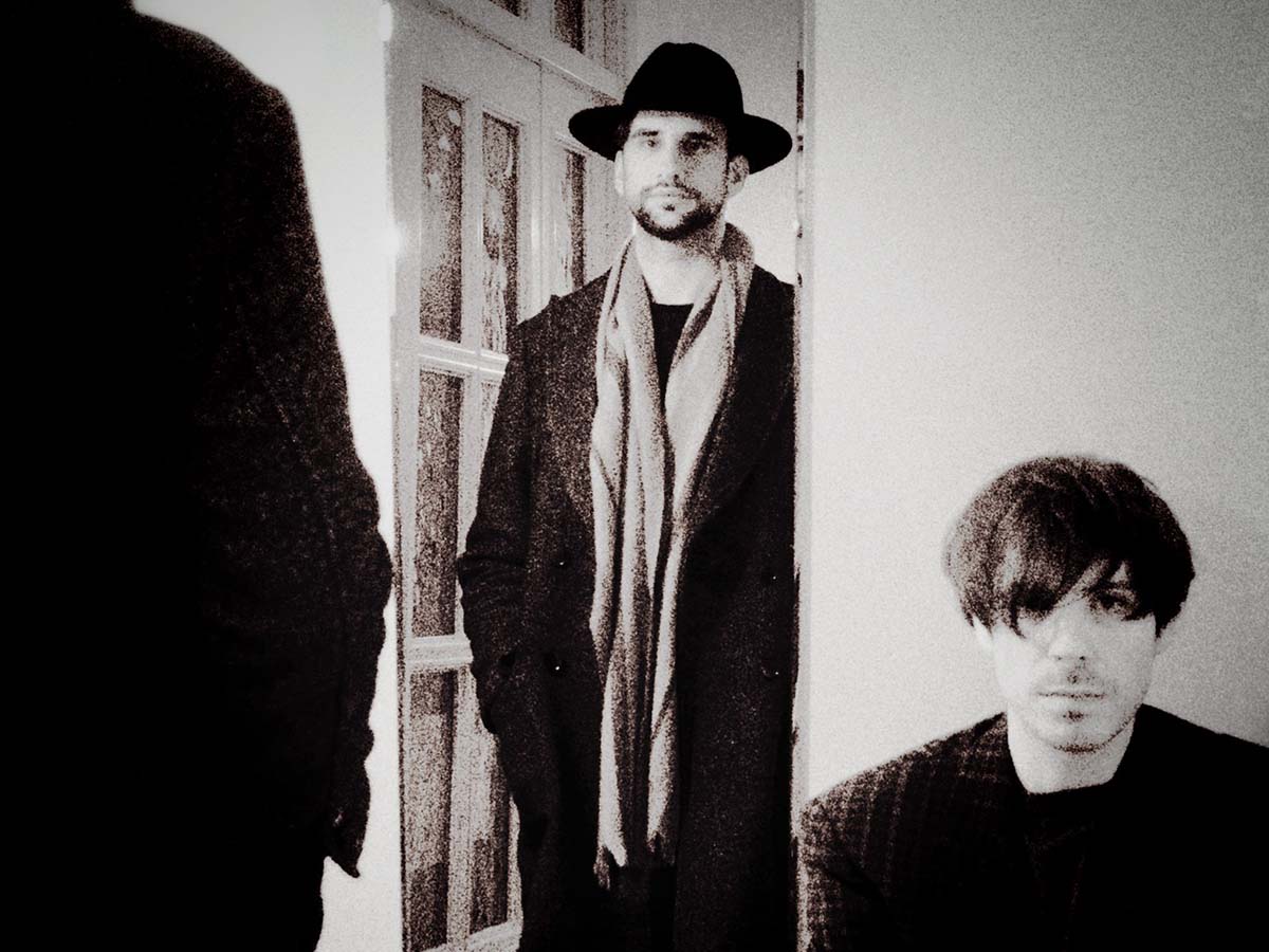 Italian apocalyptic folk/gloom rock act Dor presents their third studio ...