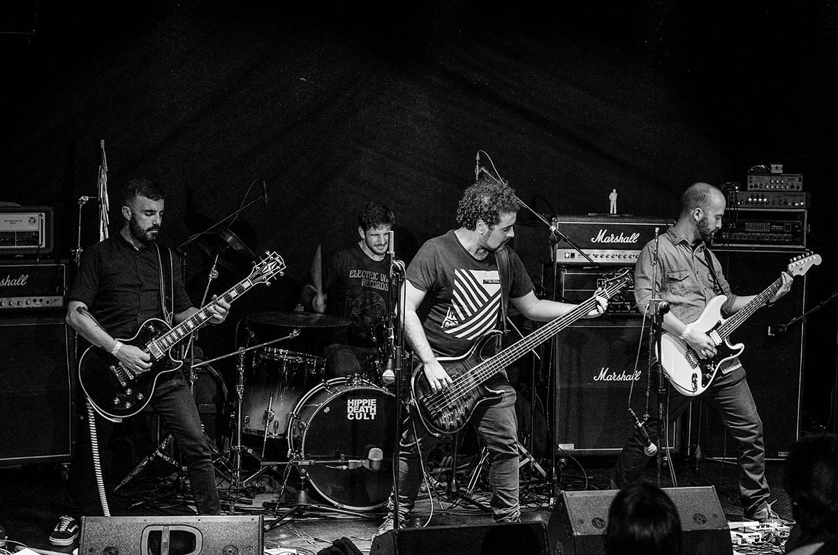 SUMM released their debut album »An Endless Place Full Of Smoke And ...