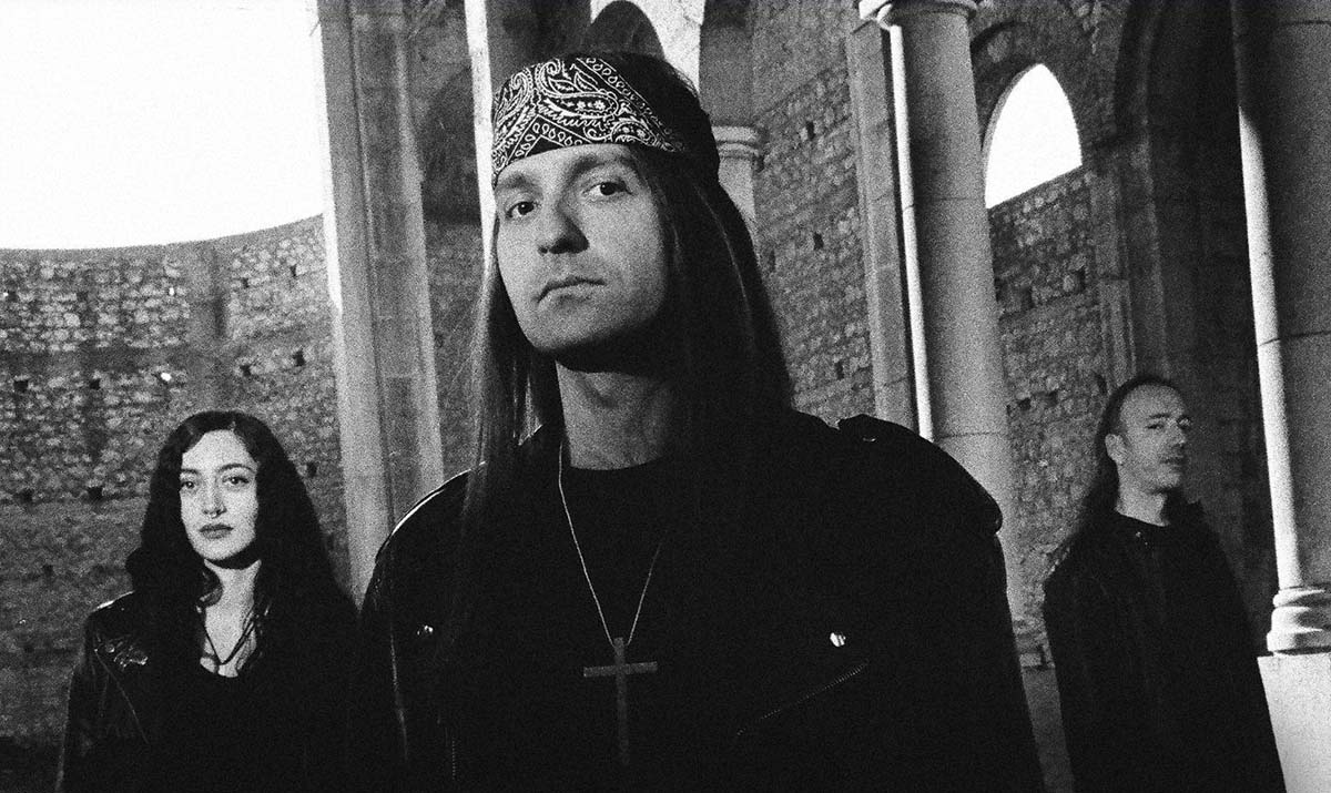Italian traditional doom metal band Bottomless premiere the first ...
