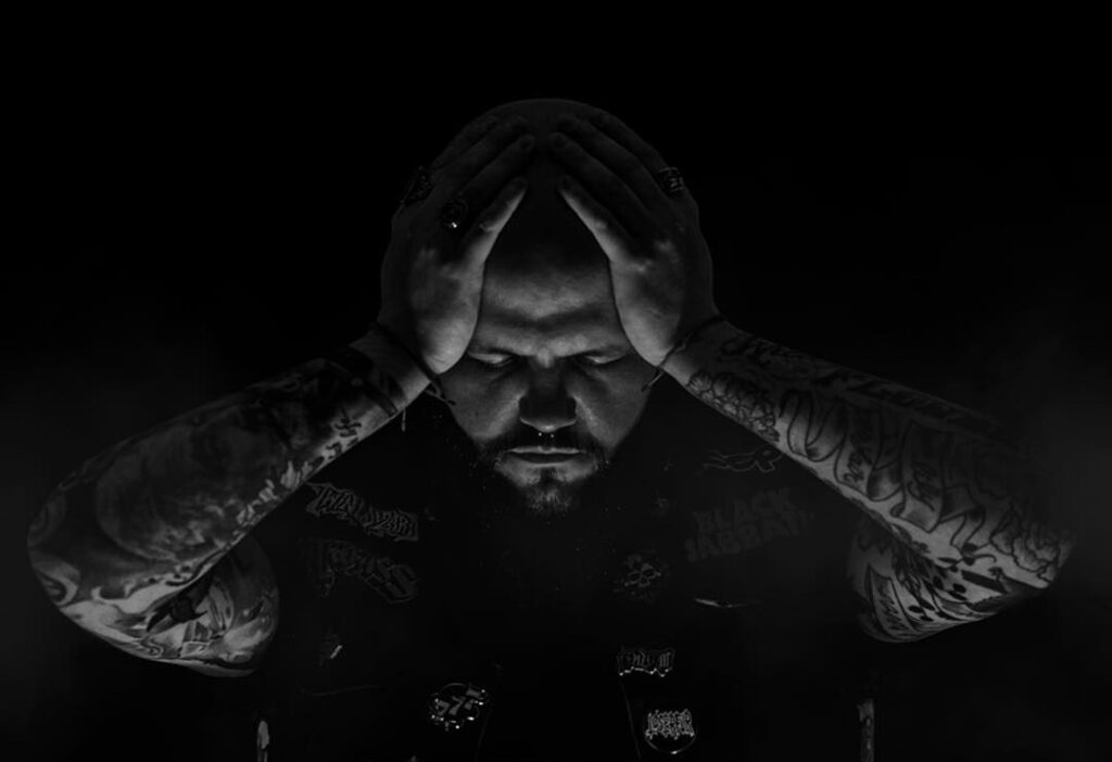 American psychedelic doom metal band Aiwass premiere new single »The ...