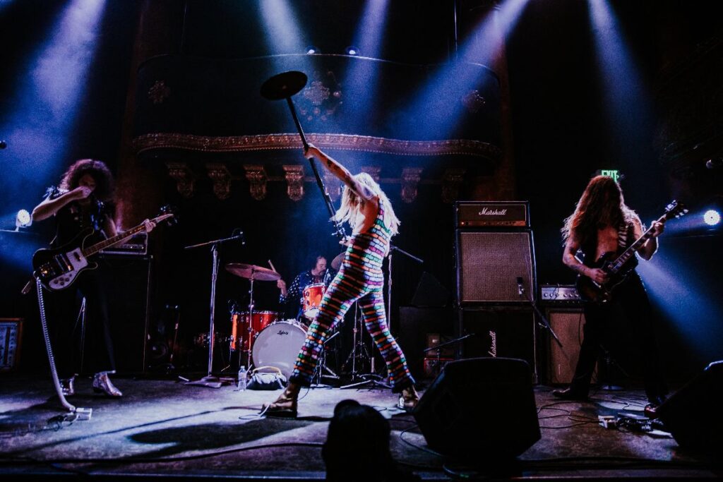 San Francisco rock’n’roll freaks Glitter Wizard released »Hunting ...