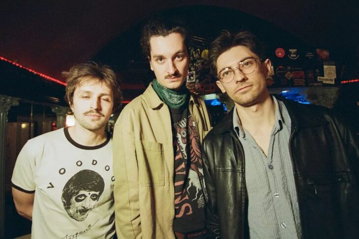 Austrian noise-rock trio Lilac Vegetal stream their self-titled debut ...