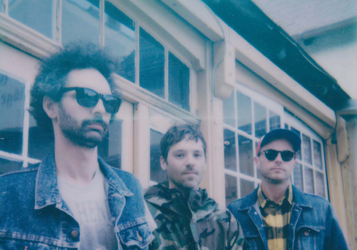 German garage blues rock trio Dead Wolf released their third album ...