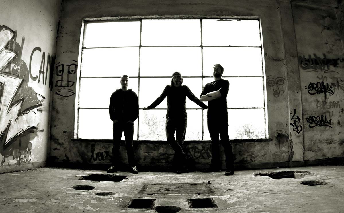 Polish grunge/doom/stoner rock outfit Rottin’ Green dropped their ...