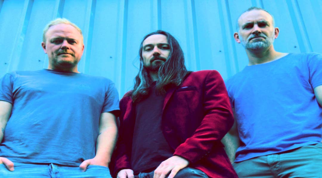 Australian alternative/grunge rockers Hello Enemy release new single ...