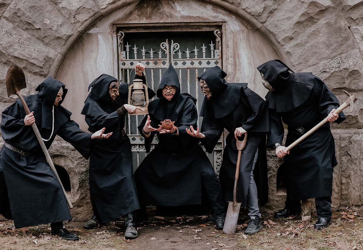 Hidden Gems & Guilty Pleasures: The Lurking Corpses (USA) – Doomed Nation