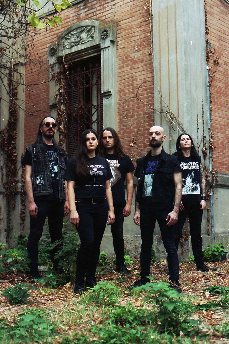 Italian death/doom metal band Shrieking Demons drops new single ...