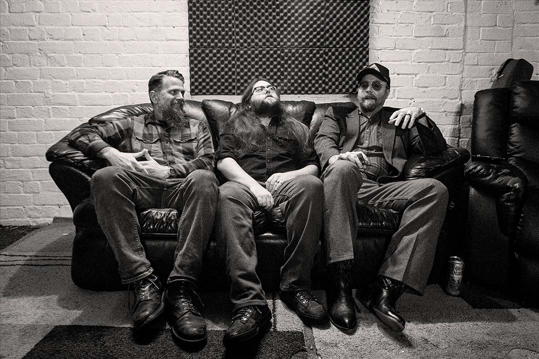 Welsh stoner/doom/sludge metal trio Spider Kitten drops new single and ...
