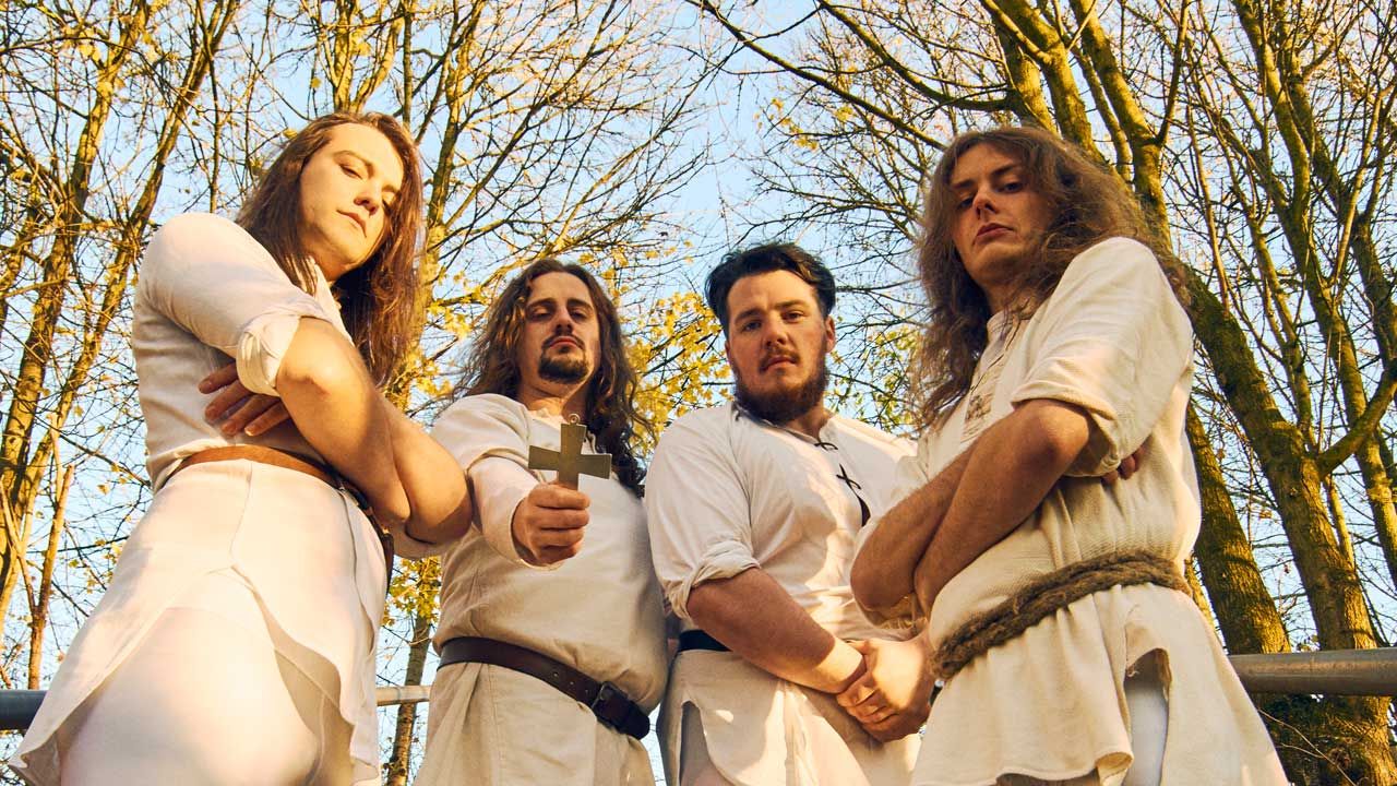 UK hard rock/heavy metal band Wytch Hazel return with new album »V ...