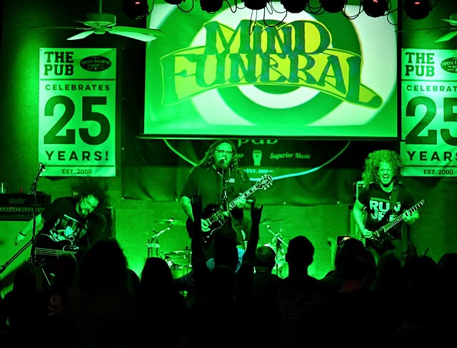 American stoner rock/doom n roll band Mind Funeral released their debut ...