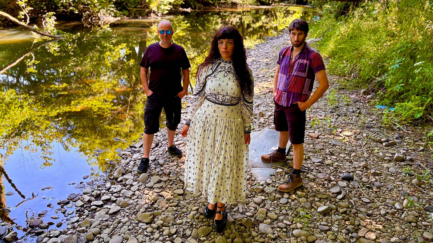 Welsh stoner rock storytellers Pyrogaric release epic new single »Magic ...