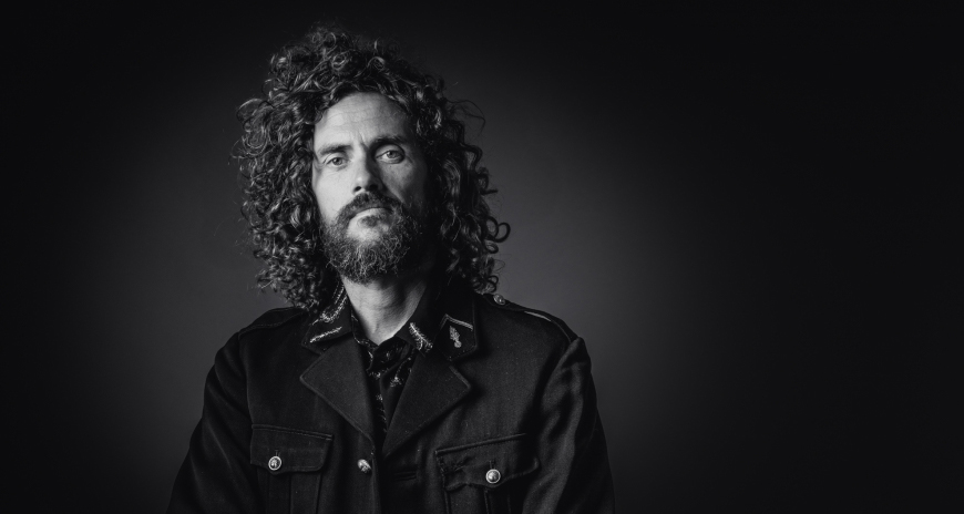 Kwoon unveils an intimate unplugged gem »Frozen Bird«; »Unplugged From ...