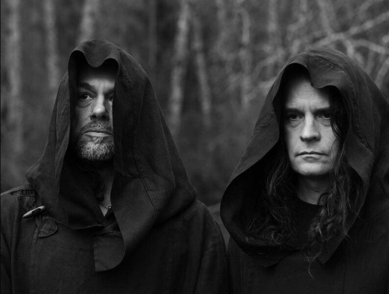 American drone/doom metal act Sunn O))) signs with Sub Pop Records ...