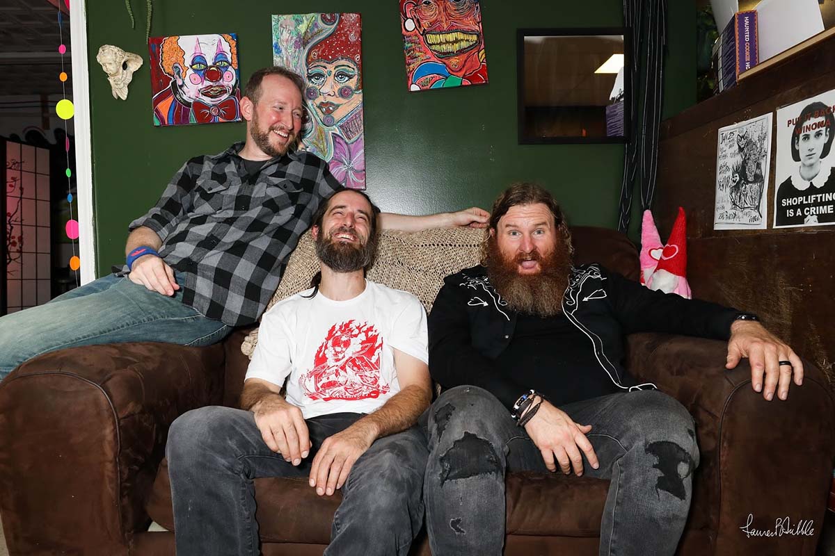 American heavy rockers Blazoner released their new covers EP »Sonic ...