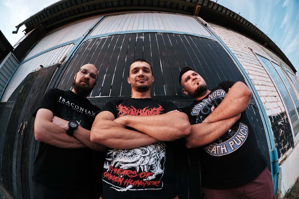 Russian blackened sludge metal trio Remote unleashed their new album ...