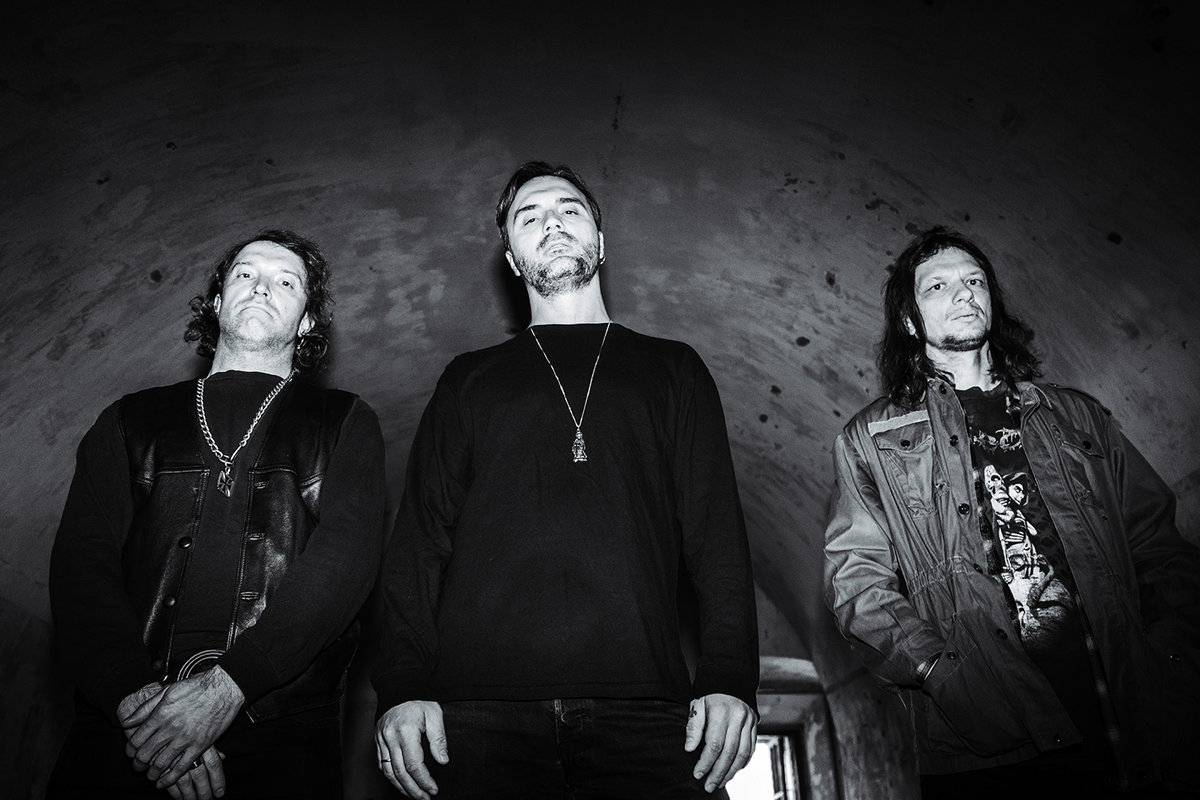 Russian traditional doom metal band Grave Disgrace released their new ...