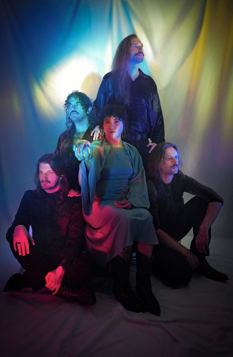 German heavy rock band Lynx announces new album »Trinity Of Suns« and ...