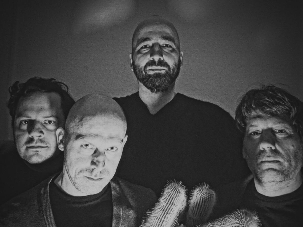 German heavy blues/stoner rockers Wolves Of Saturn release new single ...